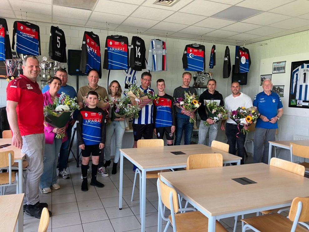 Sponsoren jeugd bedankt! - S.V. Oostburg